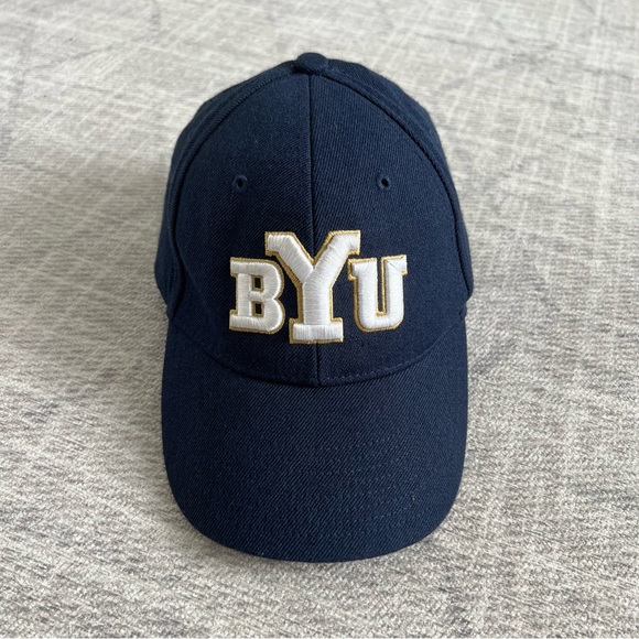 Nike | Accessories | Vintage 200s Y2k Nike Team Mens Ncaa Byu Brigham ...